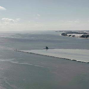 Climate change is warming Wisconsin winters faster than other seasons ...